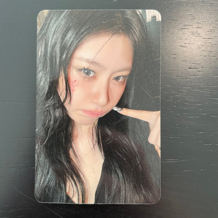 ITZY TUNNEL VISION Apple Music POB Photocard | Official, Choosable, In ...